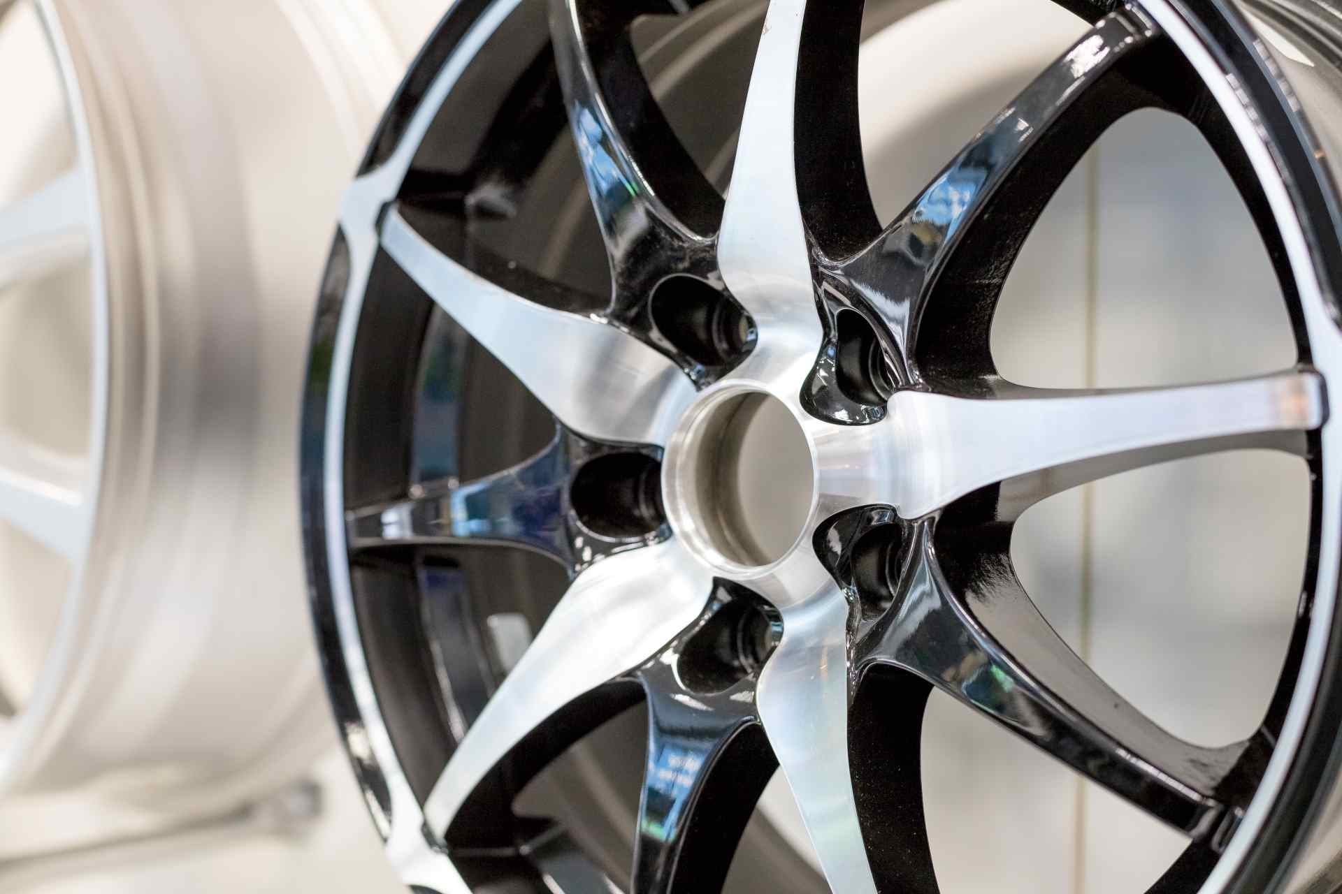 A guide to sandblasting alloy wheels | Pershore Dip Coating